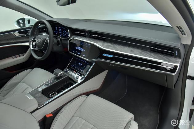奥迪A7L购车指南 动力搭载3.0T发动机_易车
