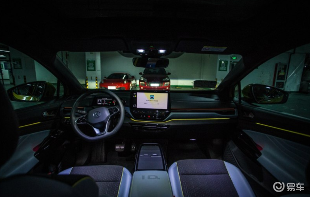 id4内饰新潮配置到位，AR-HUD出行有趣22款已上市_易车