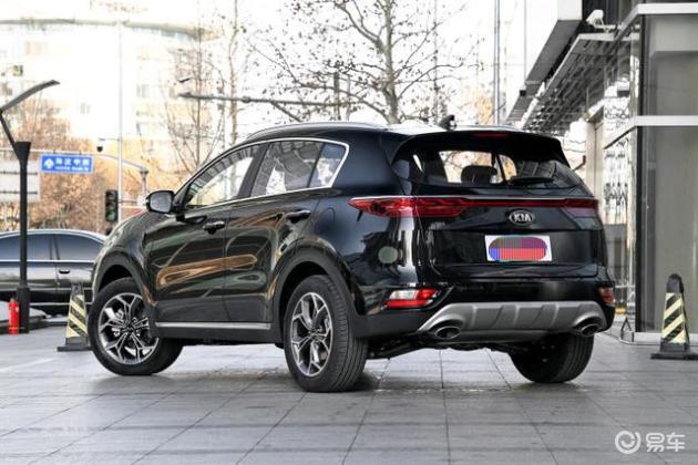 起亚“颜值王”KX5来了，1.6T引擎油耗6.7L，价格很厚道_易车