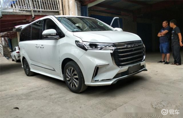 大通G20实车已经到店，2.0T发动机，8AT变速箱，白色车身很有质感_易车